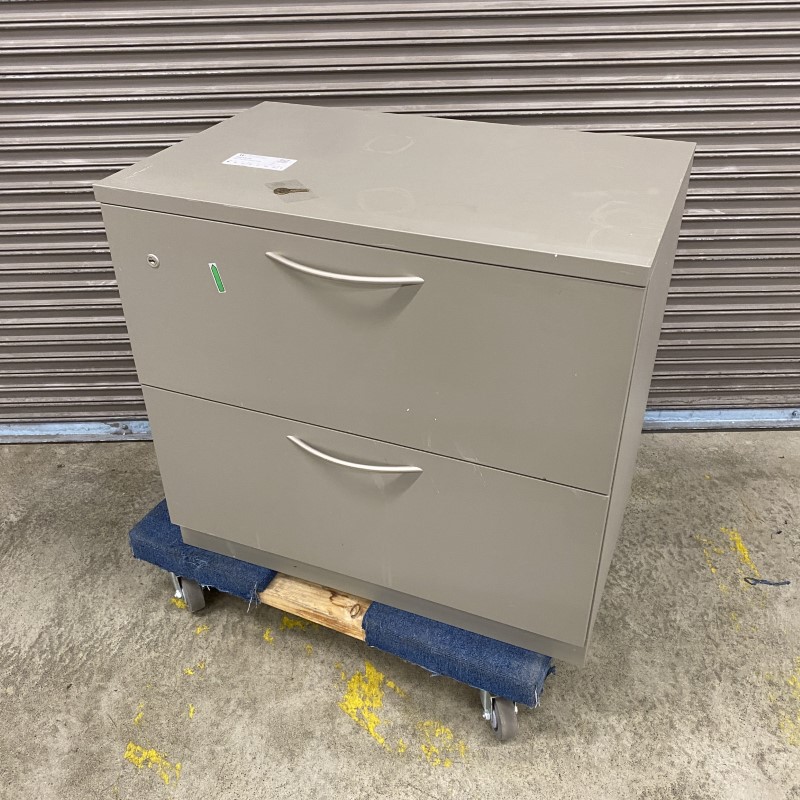 File Cabinet: Steelcase, Lateral, 2 Drawer